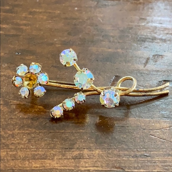 Vintage | Jewelry | Rhinestone Daisy Lapel Pin | Poshmark